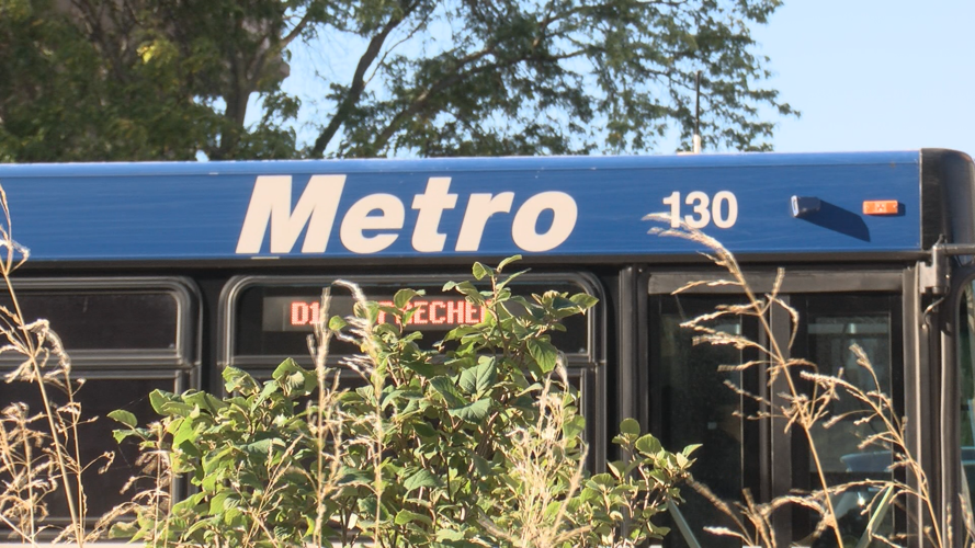 Metro Transit's new "Fast Fare" system modernizes the rider experience ...