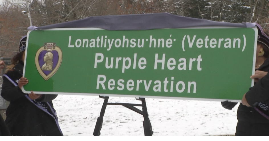 Oneida Nation unveils Purple Heart Reservation sign | History | wkow.com