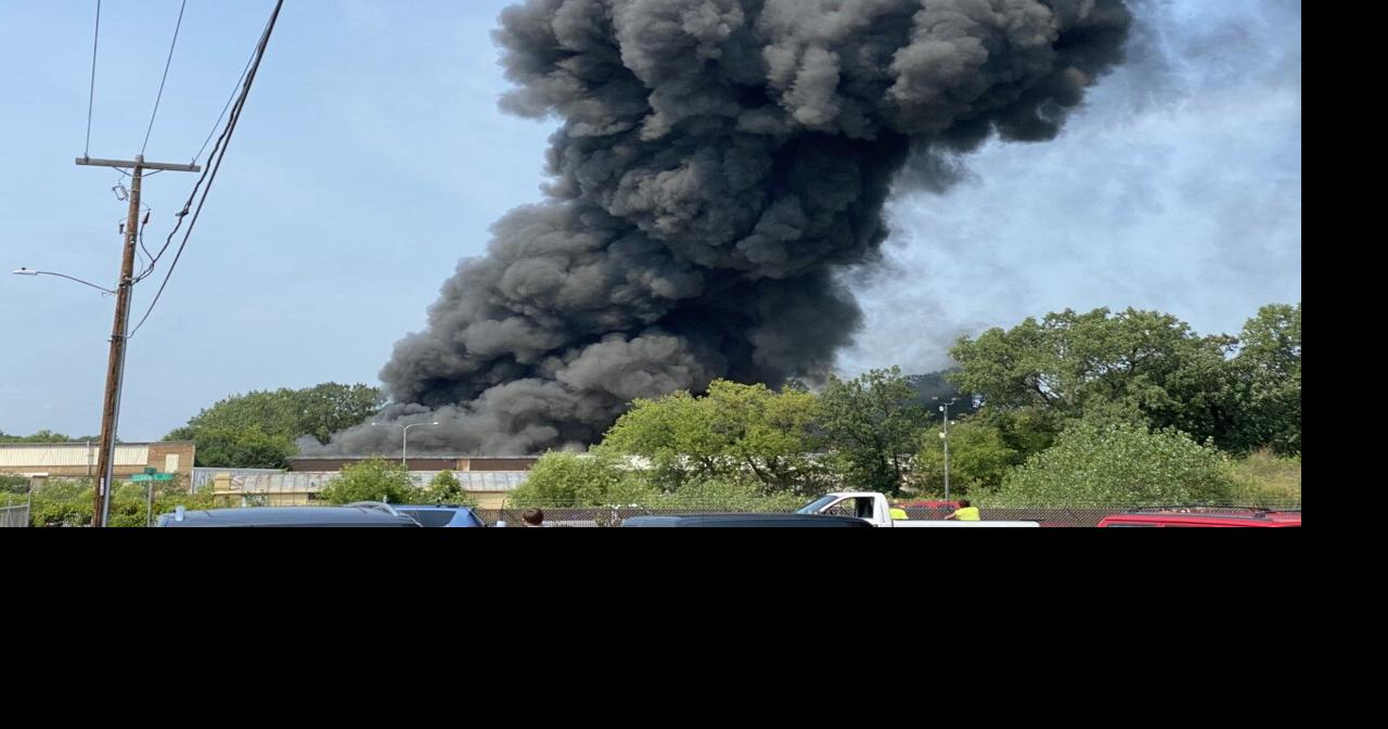 Fire department responds to large fire in Fort Atkinson | News | wkow.com