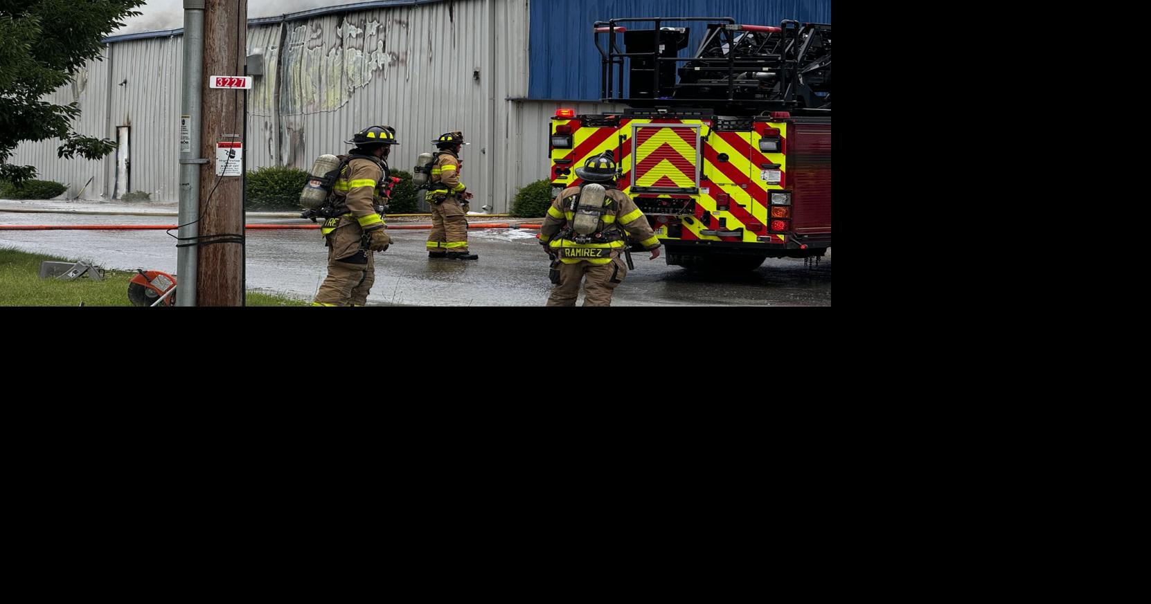 Vondron Rd. near Monona reopens after firefighters battle warehouse ...