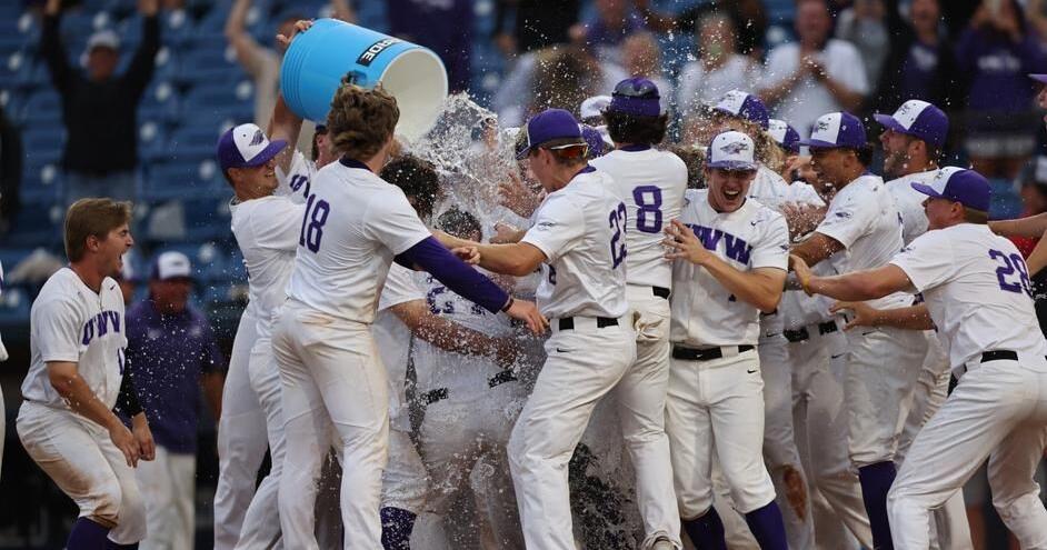 Season-saving walk-off: UW-Whitewater baseball wins 11-10 stunner over ...