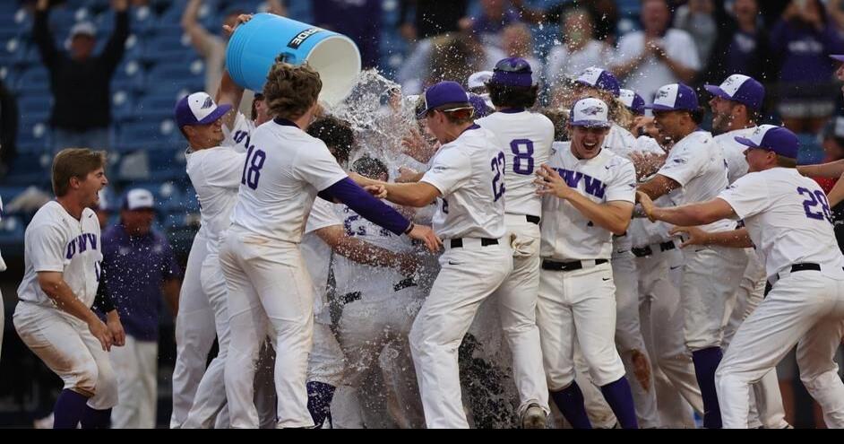 Season-saving walk-off: UW-Whitewater baseball wins 11-10 stunner over ...