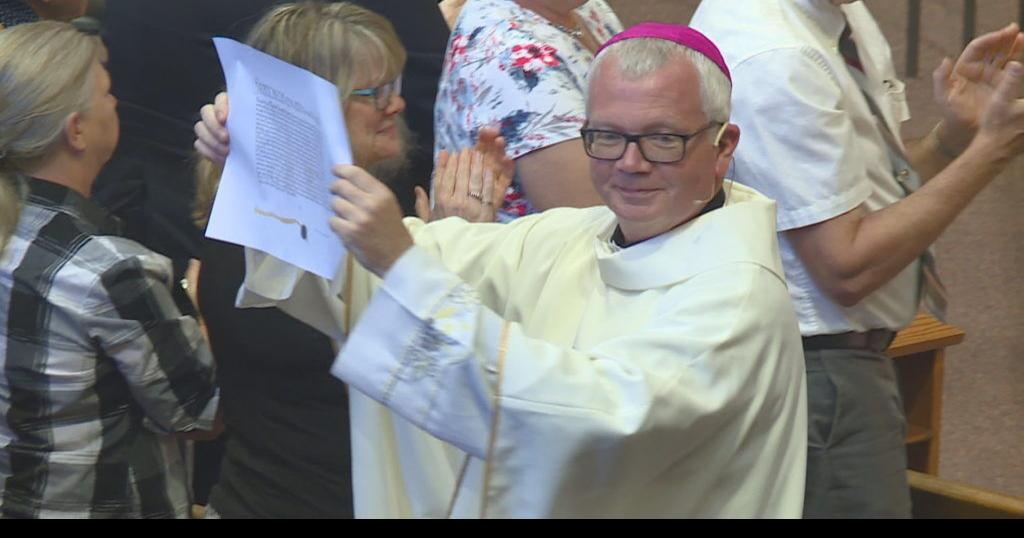 Bishop Donald Hying installed into Diocese of Madison | News | wkow.com