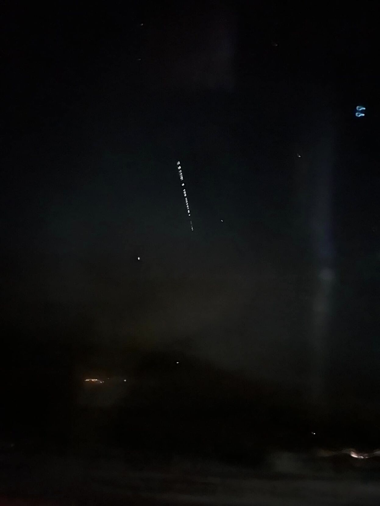 Strange lights seen across southern Wisconsin Monday night | News ...