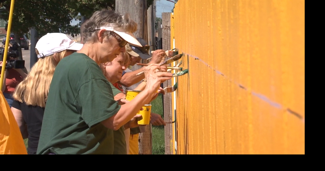 Newly-painted Packers fence references 2025 NFL Draft, Mark Murphy ...