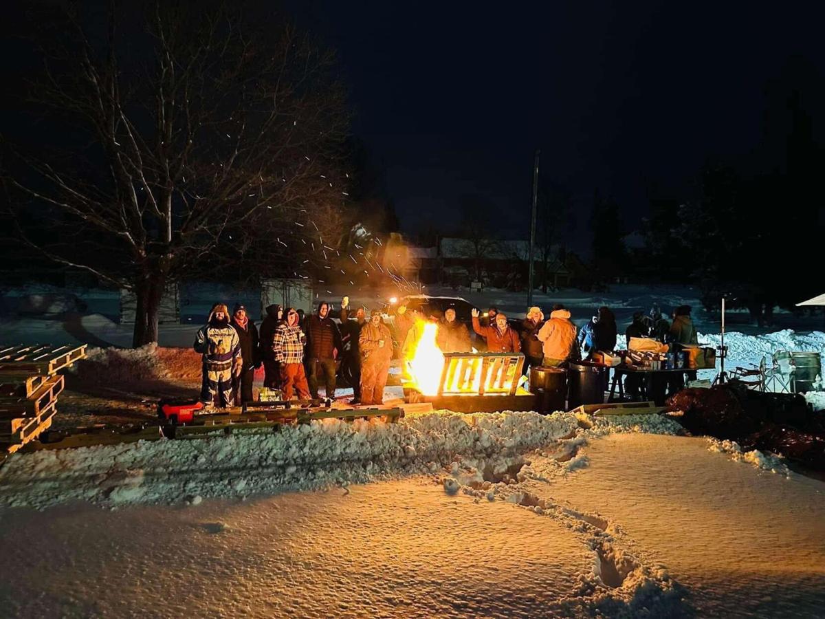 Large Crowds Gather Outside Local Correctional Facilities | News | wktv.com