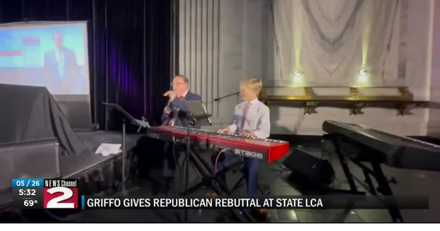 Senator Griffo accompanied by New Hartford 10 year-old at the LCA this ...