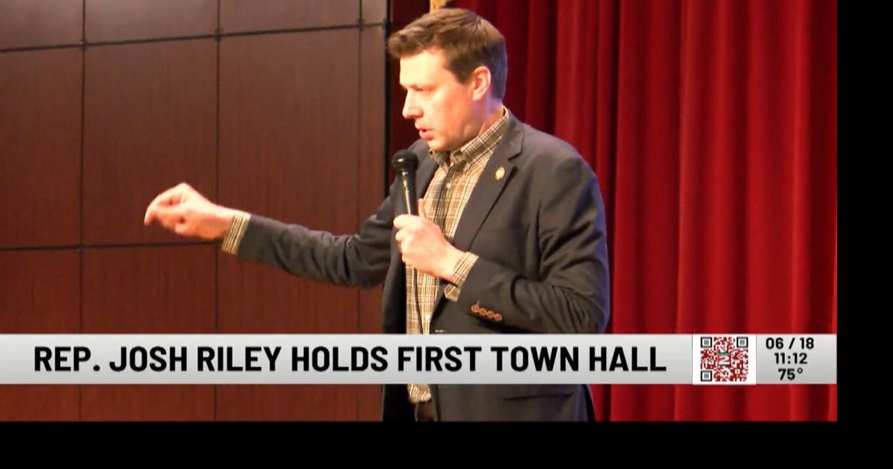 Rep. Josh Riley Holds First Town Hall at SUNY Oneonta | News | wktv.com