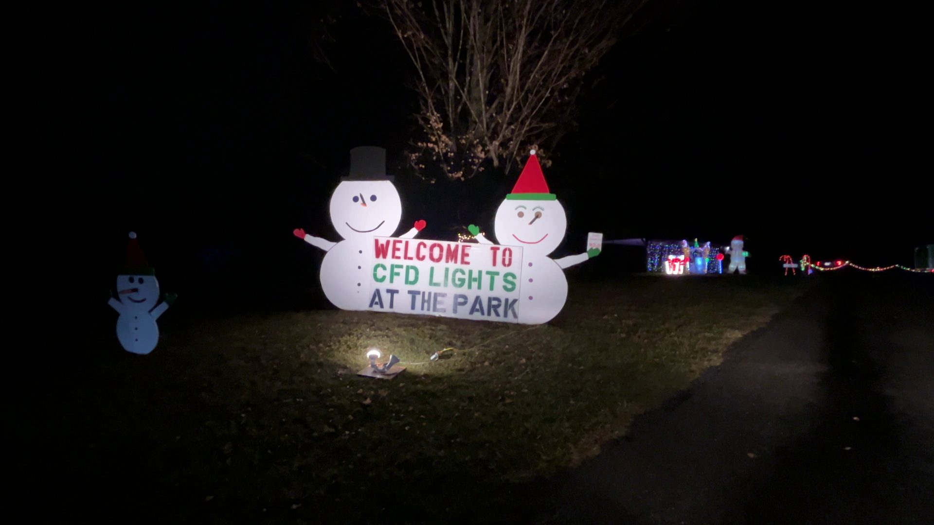 55 Light Displays Illuminate Kirkland Town Park for Clinton Fire Dept ...
