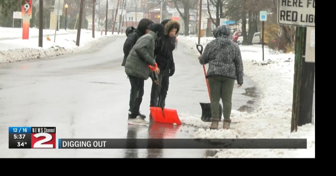 Community comes together during winter storm, helping each other out ...