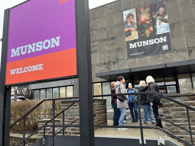 Pratt Munson's First Gallery Opening of 2024 Features Canadian Artist's Exploration of ...