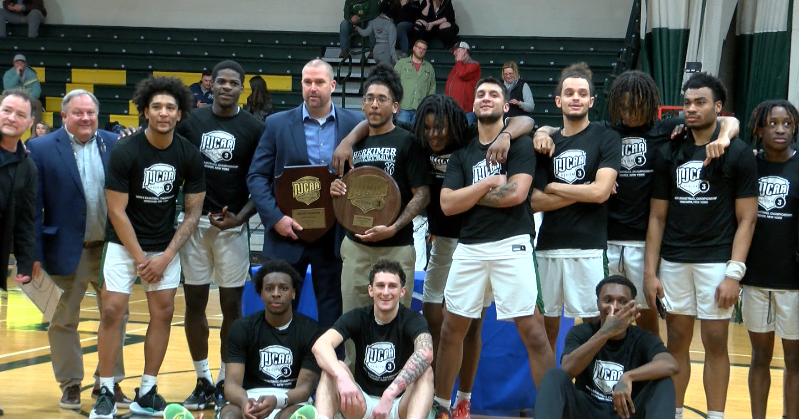 Herkimer Men's Basketball Wins the NJCAA Region III Division III ...