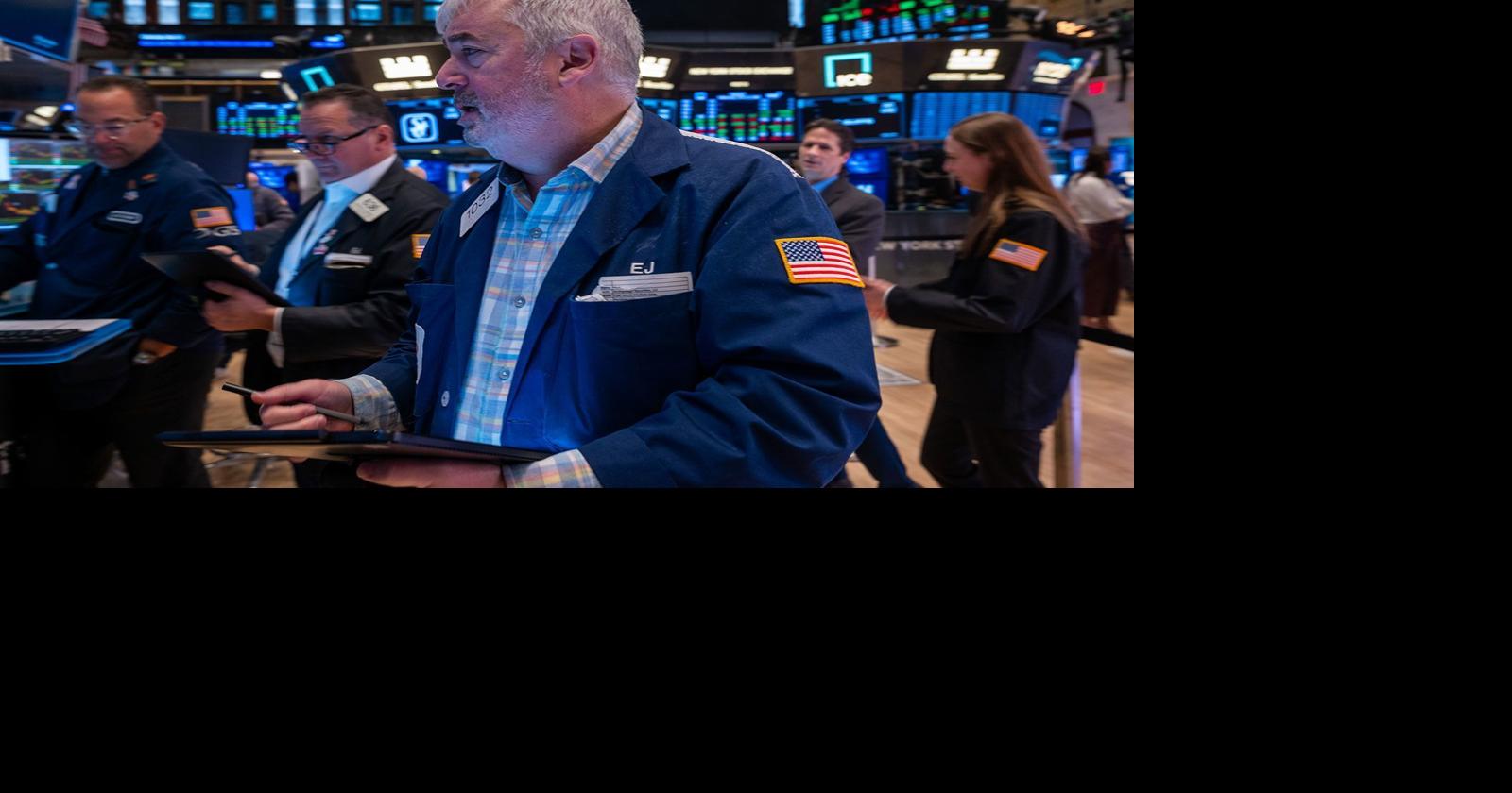 Wall Street is turning its back on Trump and flashing an economic warning | News | wlfi.com