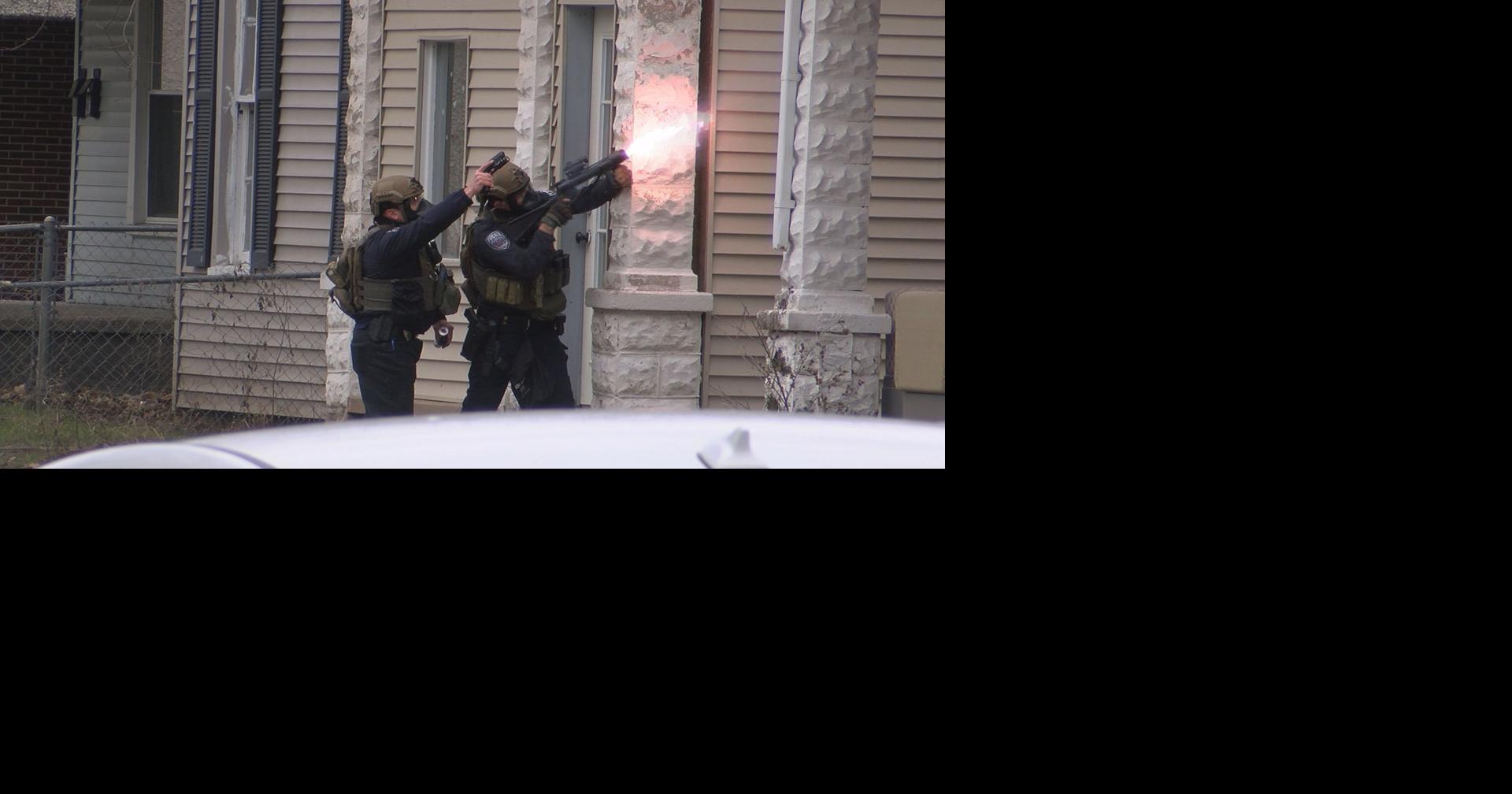 Three Hour Standoff Ends with Tear Gas | Local | wlfi.com