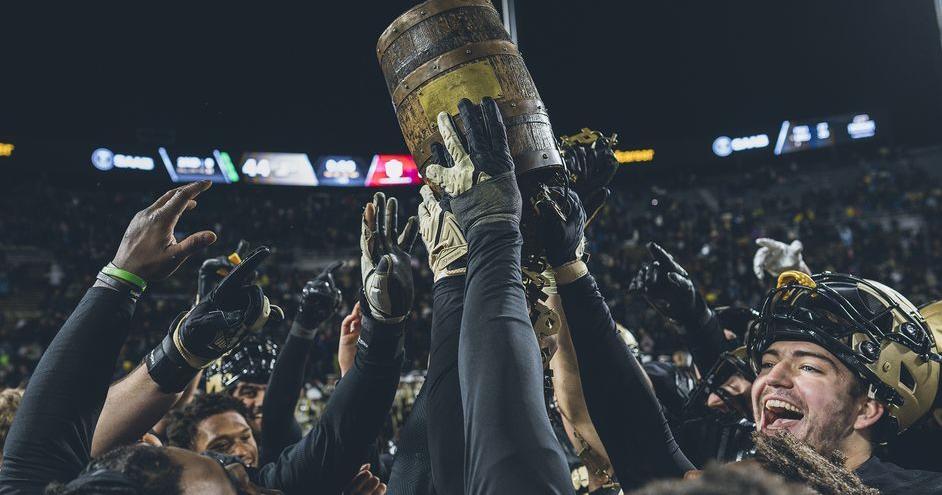 Game 12 Prep: B1G West, Old Oaken Bucket on the Line for Purdue ...