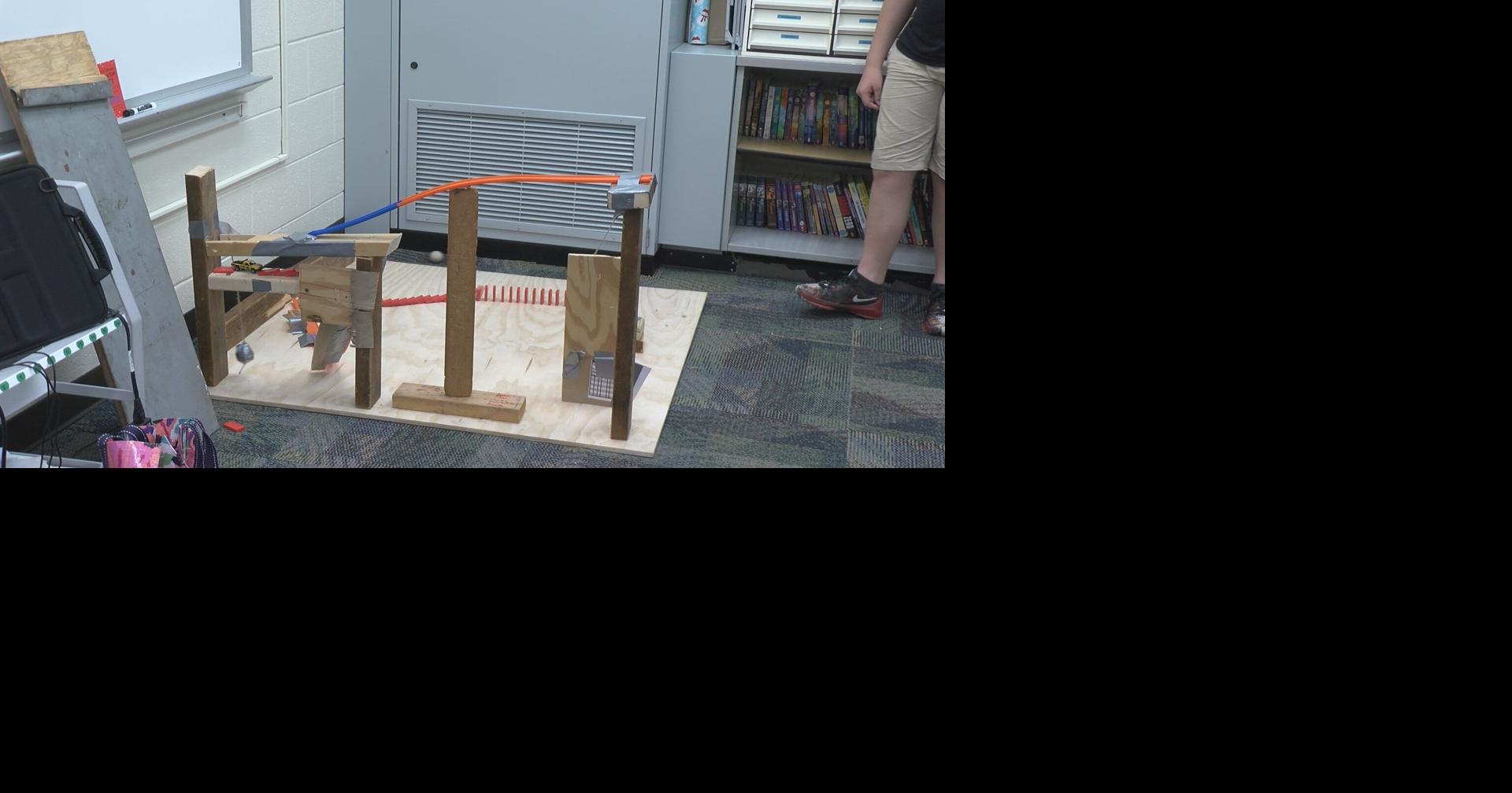 6th graders show off Rube Goldberg projects | Community | wlfi.com