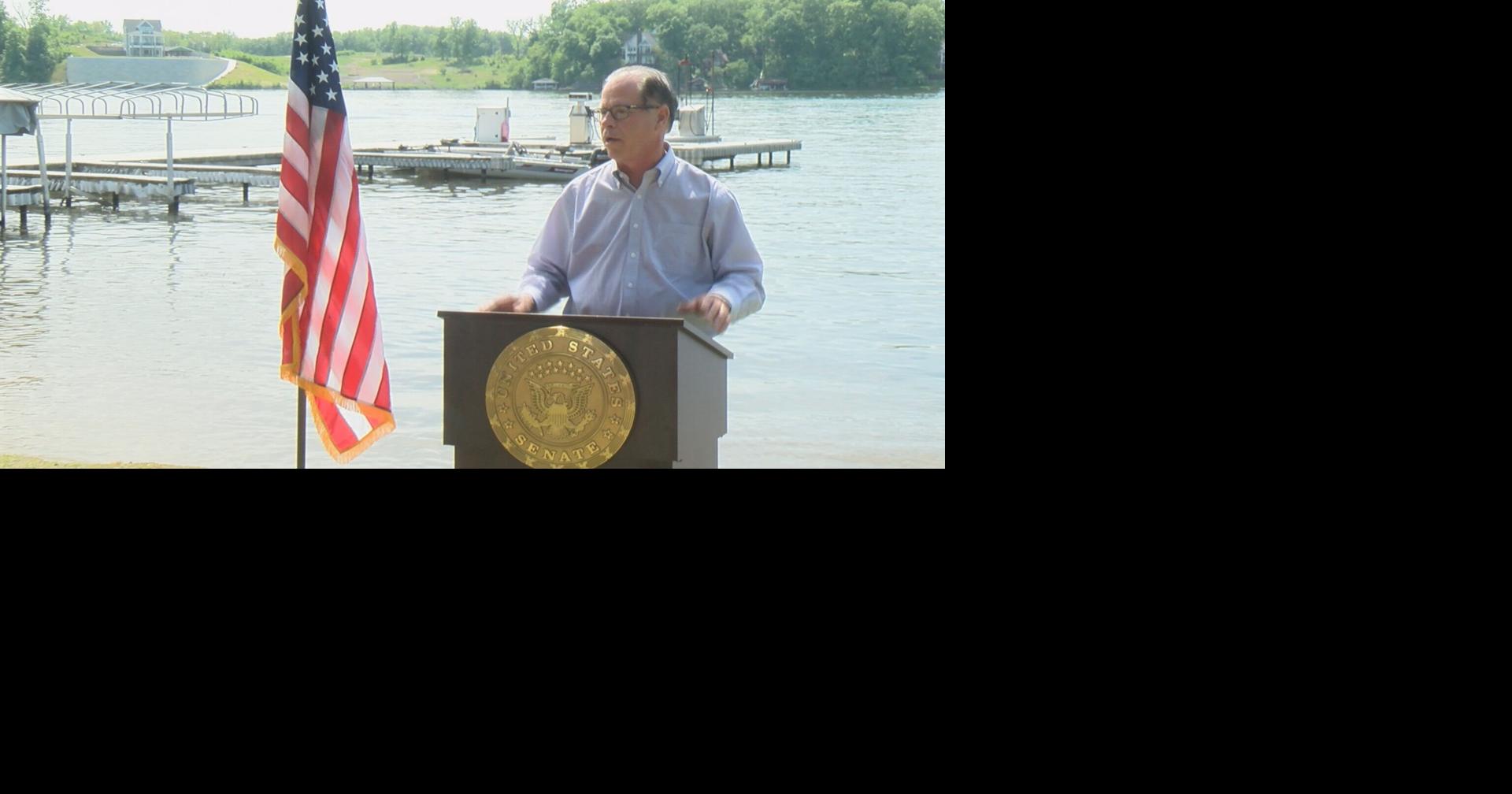 Sen. Braun addresses Lake Freeman water levels | News | wlfi.com