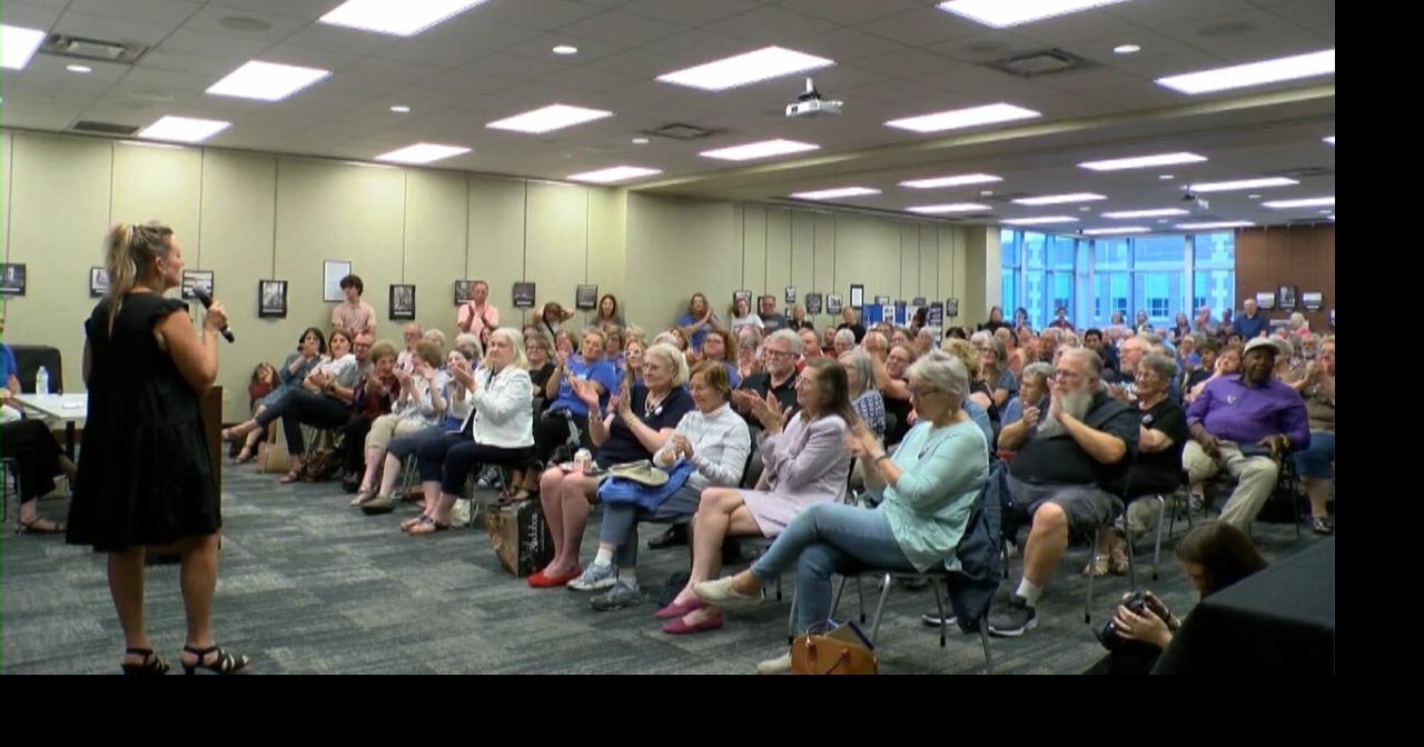 Indiana Governor nominee Jennifer McCormick visited West Lafayette ...