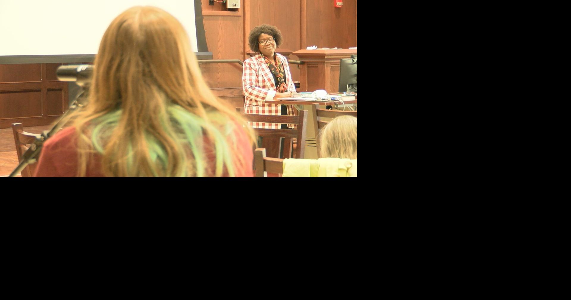 Indiana Teacher of the Year speaks at Purdue | Community | wlfi.com