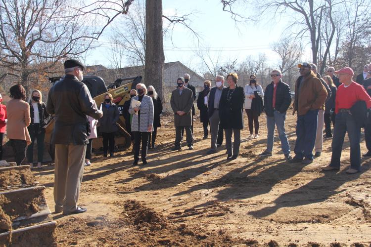 Signet breaks ground on new headquarters to be build near WKCTC | News ...