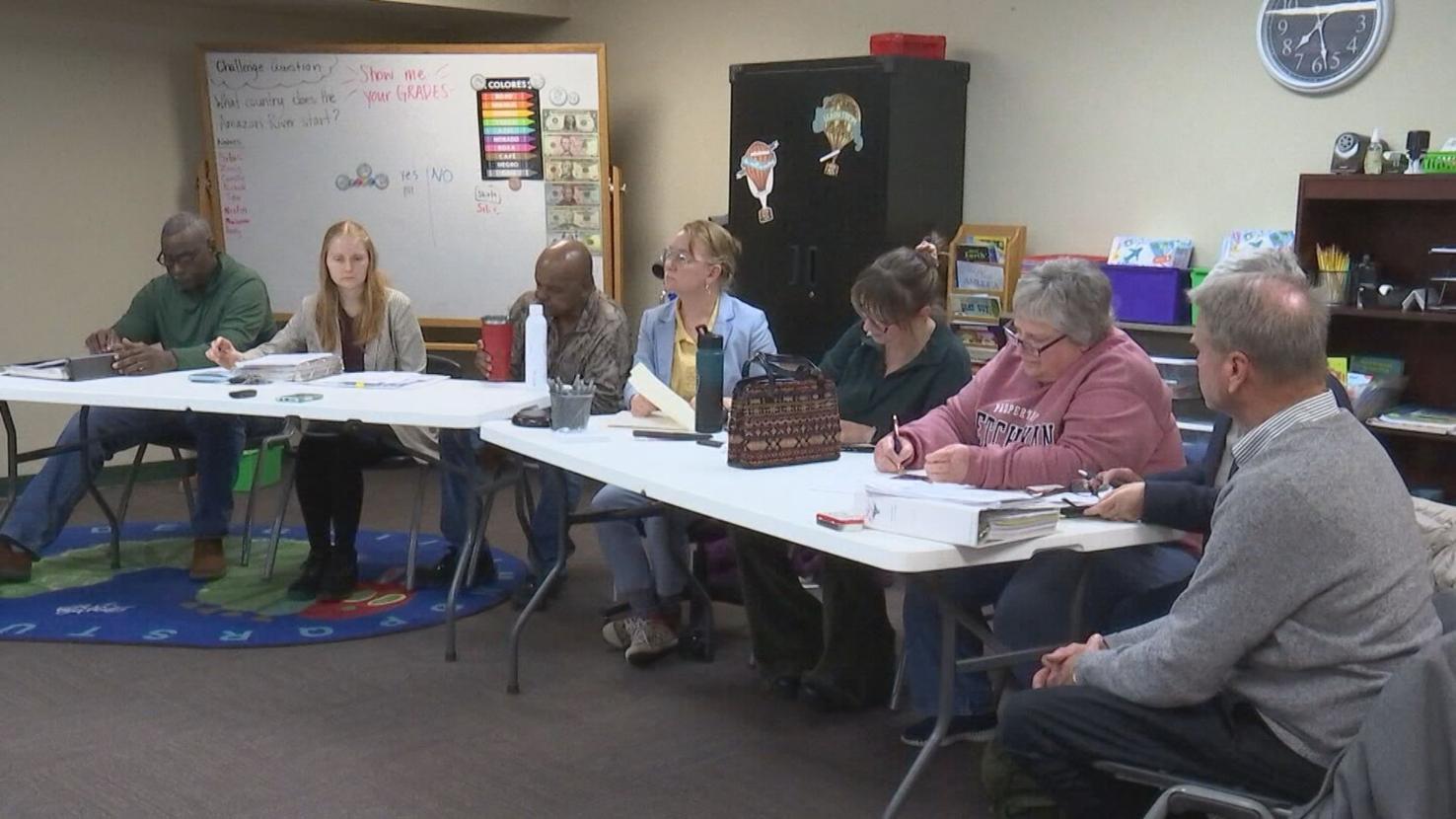 Metropolis mayor denies involvement in ongoing library controversy ...