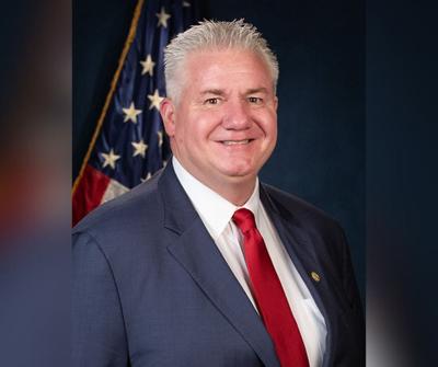 Local man speaks on deadly D.C. plane crash on behalf of NTSB ...