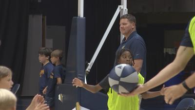 Murray State basketball growing stronger bond as summer camps continue ...