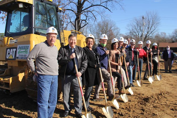 Signet breaks ground on new headquarters to be build near WKCTC | News ...