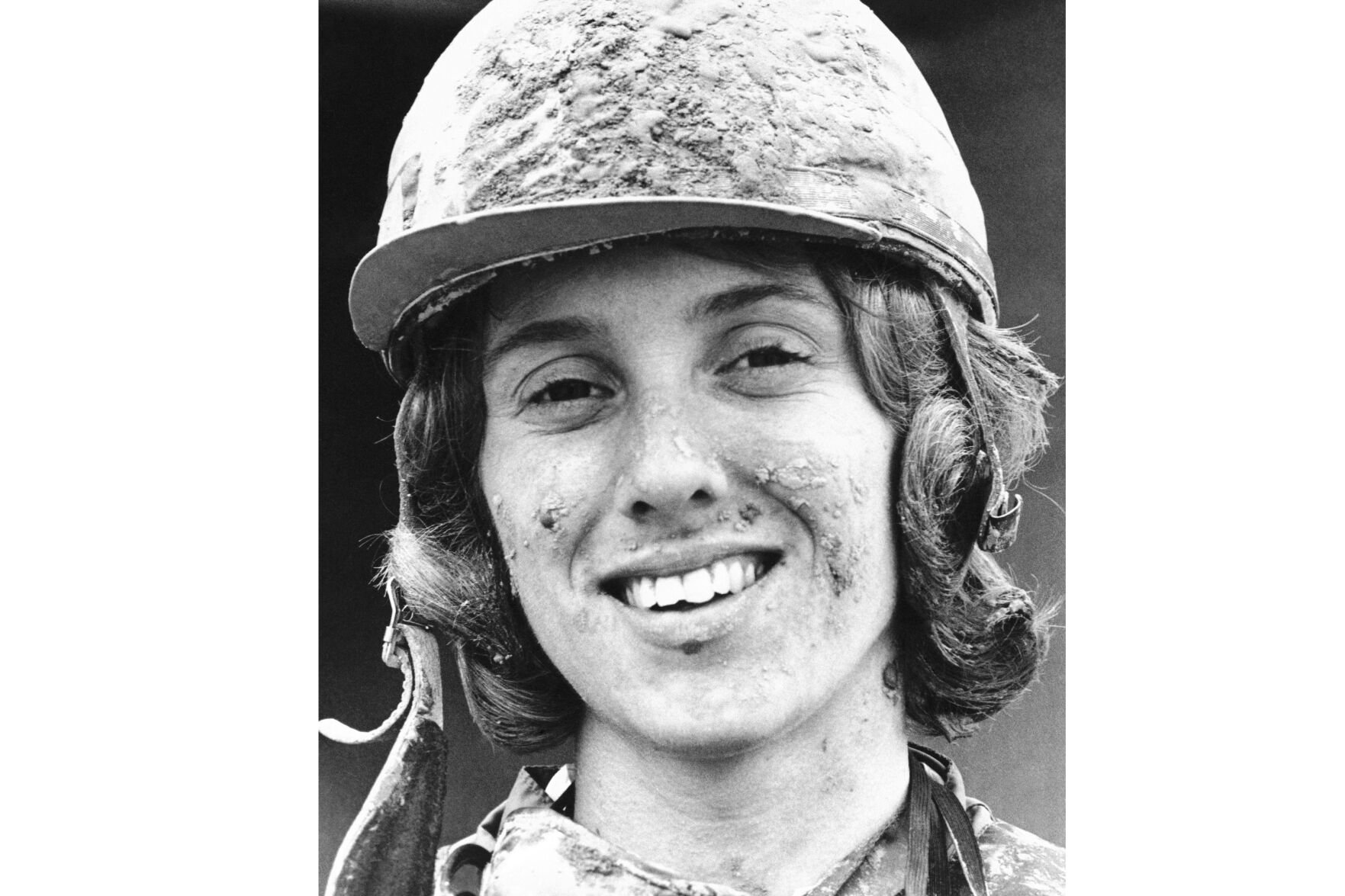 Diane Crump, the first female jockey to ride in the Kentucky Derby ...