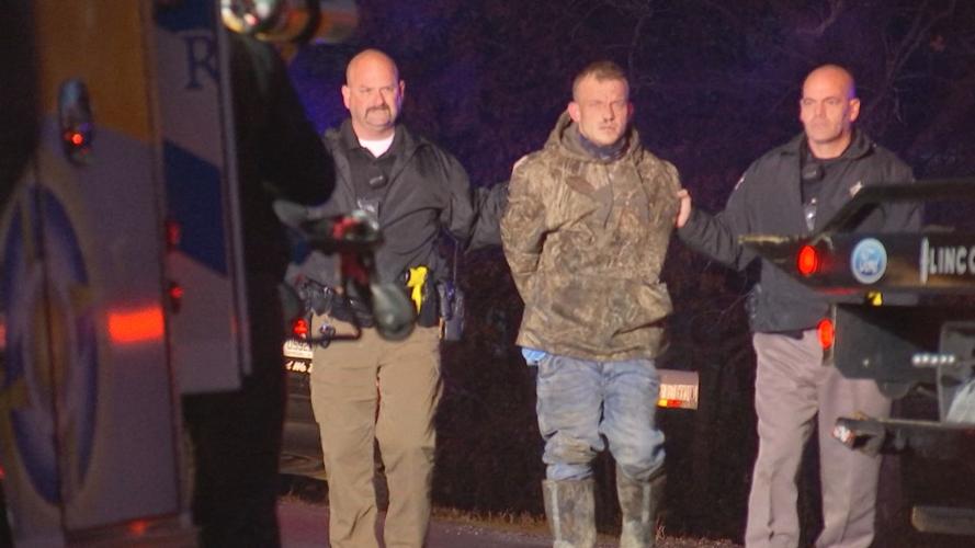 McCracken County deputies capture, arrest attempted robbery suspect ...
