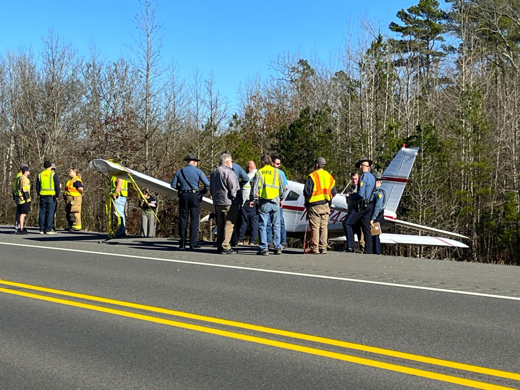Murray plane makes emergency landing near Arkansas highway | News ...