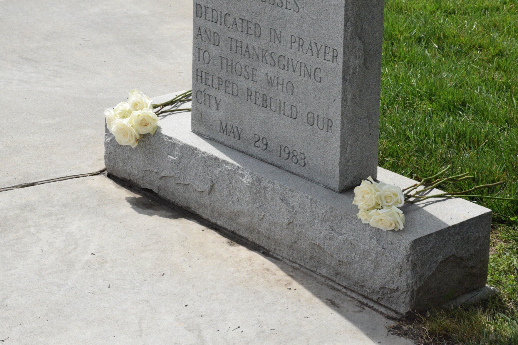 Families gather at Marion tornado memorial to honor loved ones | News ...