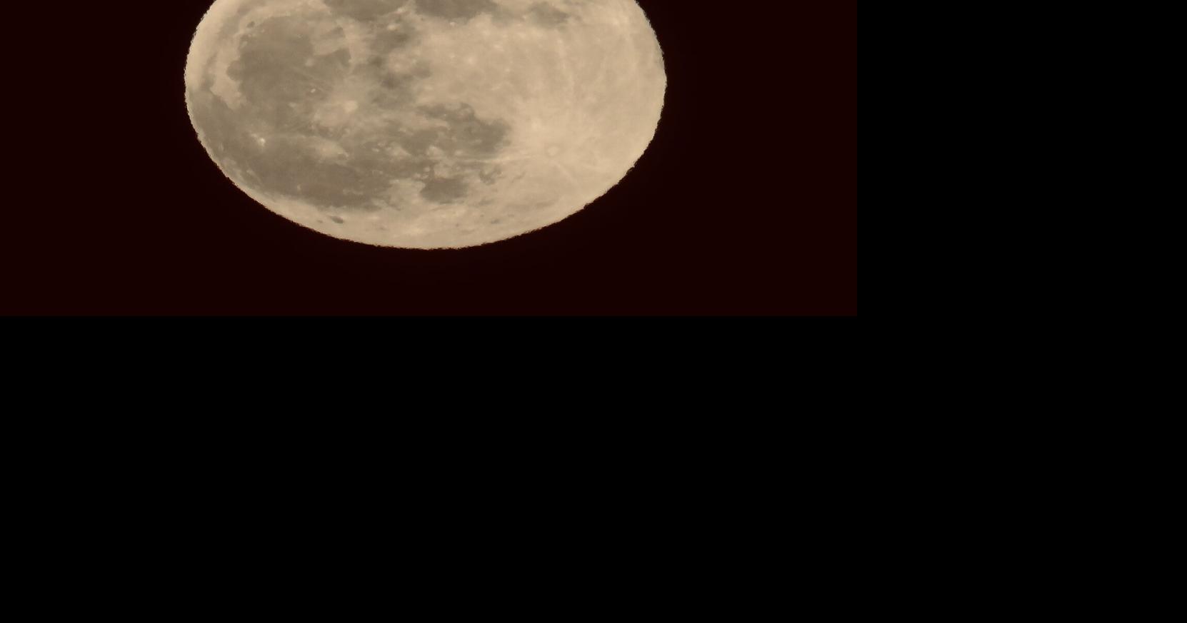 Full moon, courtesy of Barb Hoth. | Weather Window | WPSD Local 6