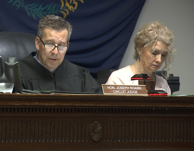 Former McCracken Deputy Clerk sentenced to 6.5 years in theft case ...