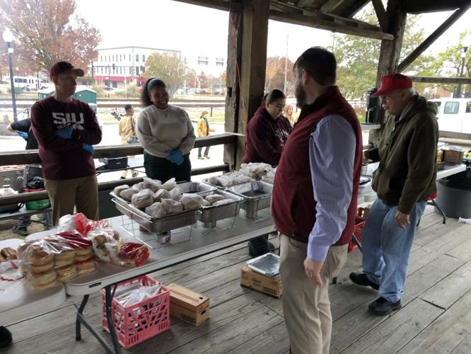 SIU students serve community during hunger awareness | News | WPSD Local 6