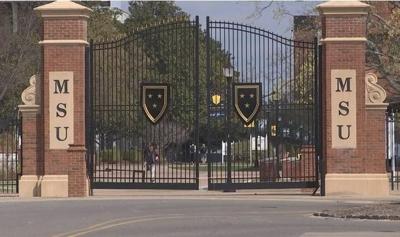 Murray State University gates damaged Tuesday morning | News | WPSD Local 6