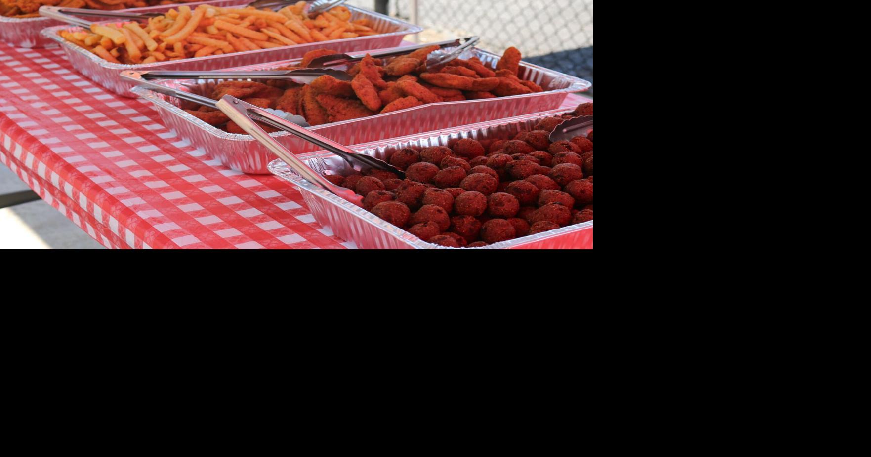 Community members rally together to serve free fish fry for veterans in ...