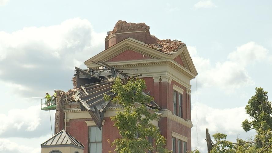 Community gathers to watch as Graves County Courthouse demolition ...