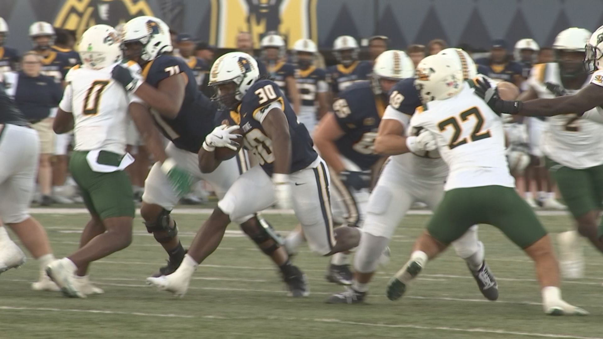 Murray State football draws largest crowd since 2023 in home opener ...
