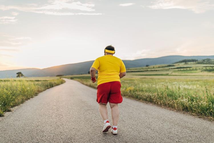 Combining small changes in diet, exercise and sleep may extend life ...