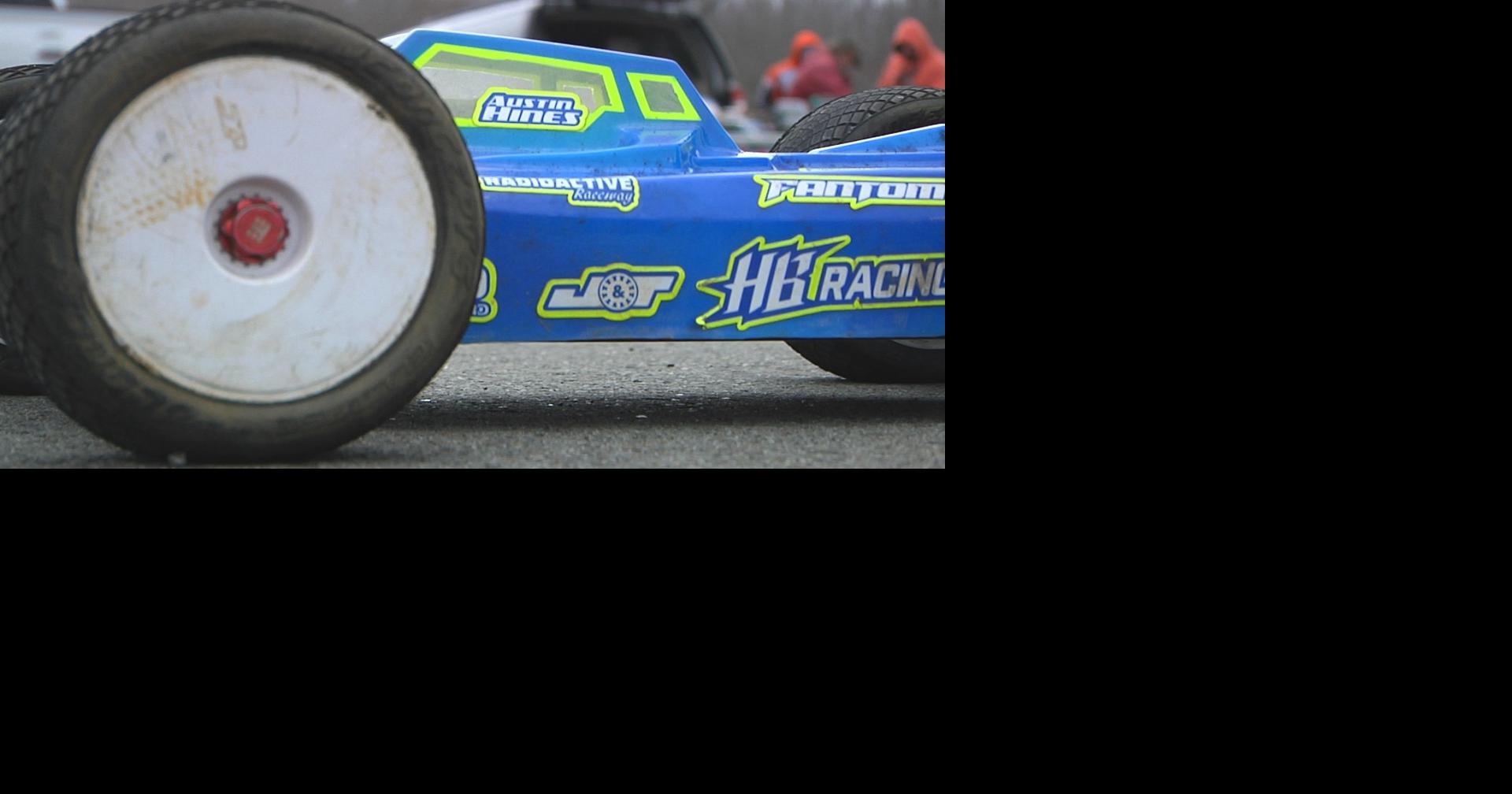 Inaugural remote controlled drag race lets racers test speed and ...