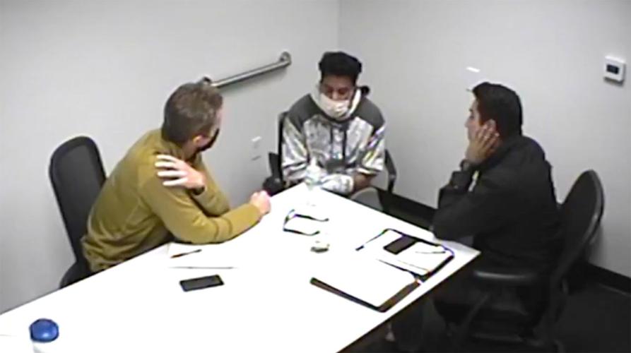 Man who used stun gun to attack former DC Officer Michael Fanone on Jan ...