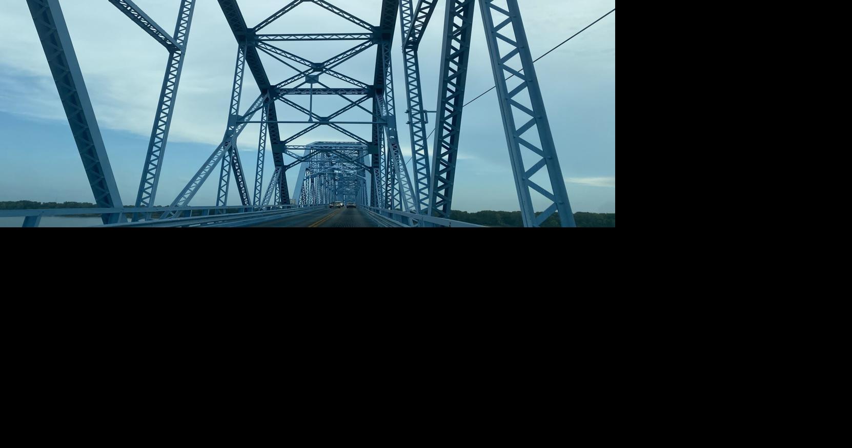 Local leaders discuss solutions for traffic on Brookport Bridge | News ...