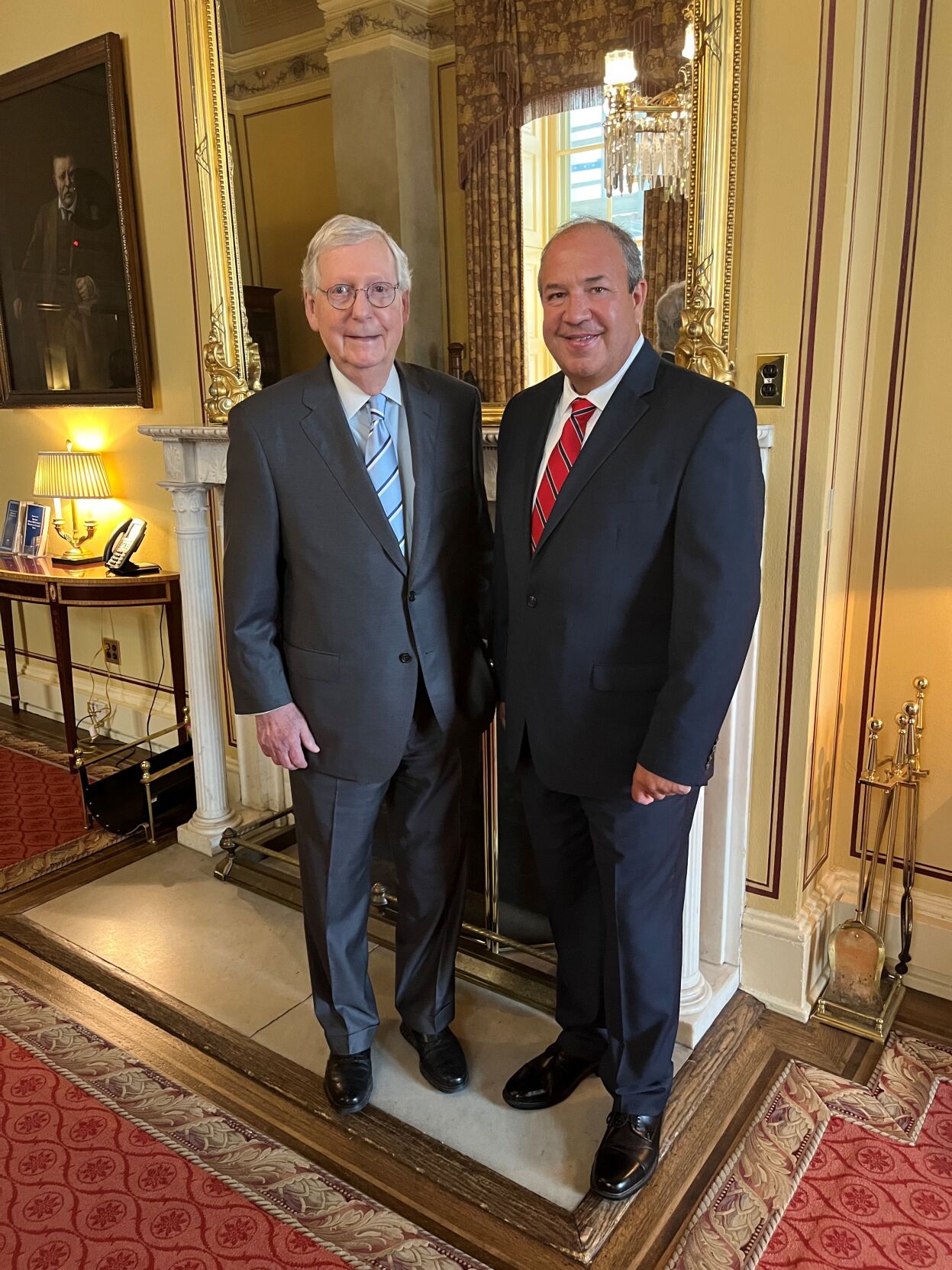 McConnell introduces Lyon County Judge Executive Wade White during TVA ...