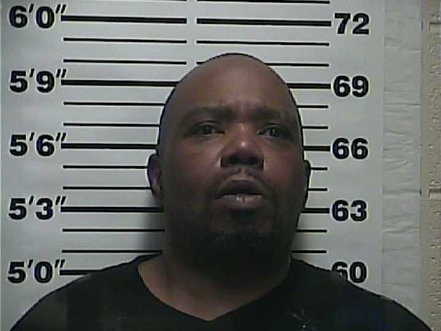 Deputies searching for man accused of dealing meth in Weakley County ...