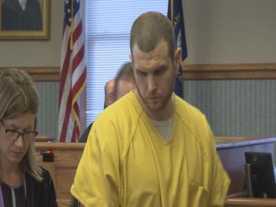Ronald Saunders sentenced to 10 years in prison on child abuse charges ...