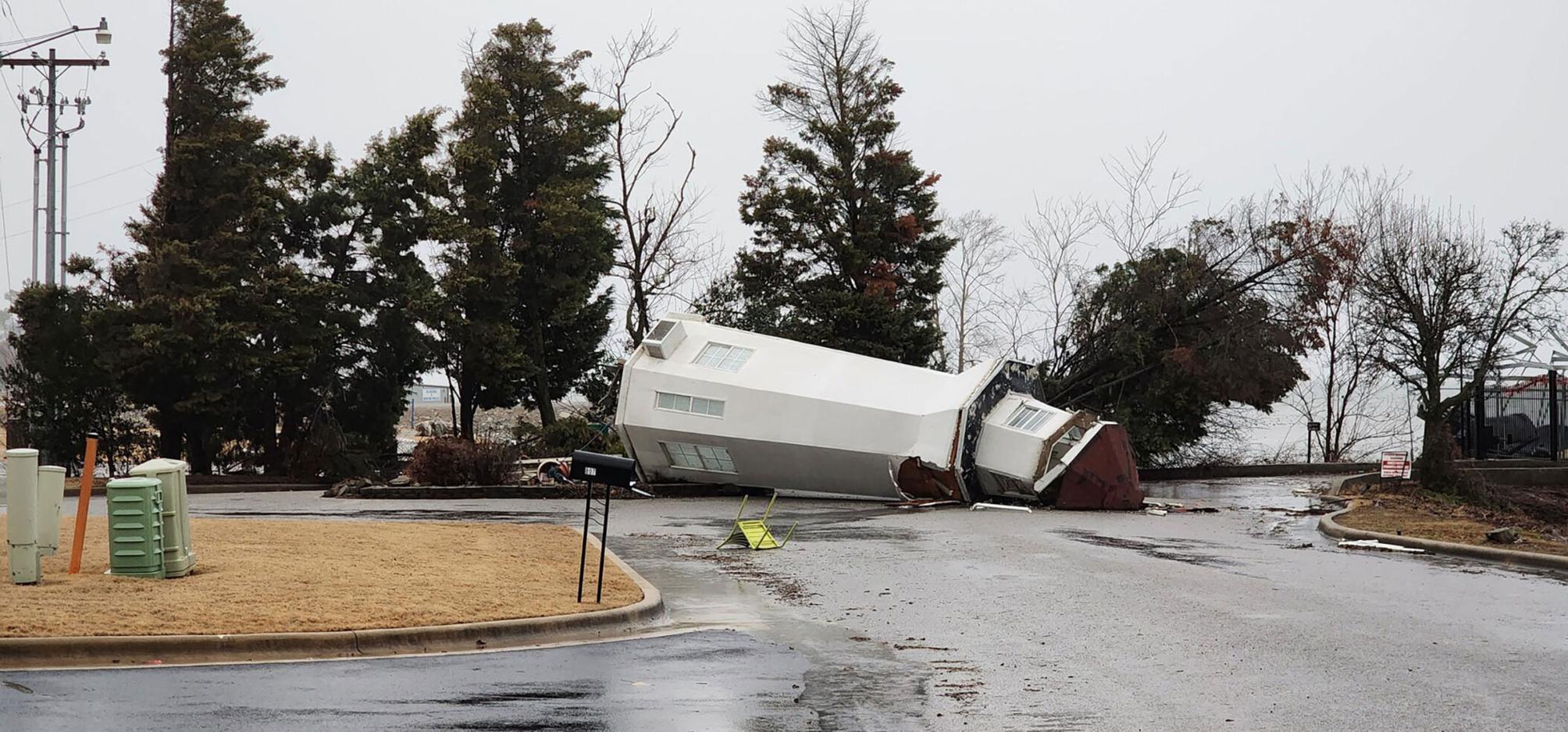 Tornado causes 'significant damage' in Selma, Alabama, mayor says, as ...