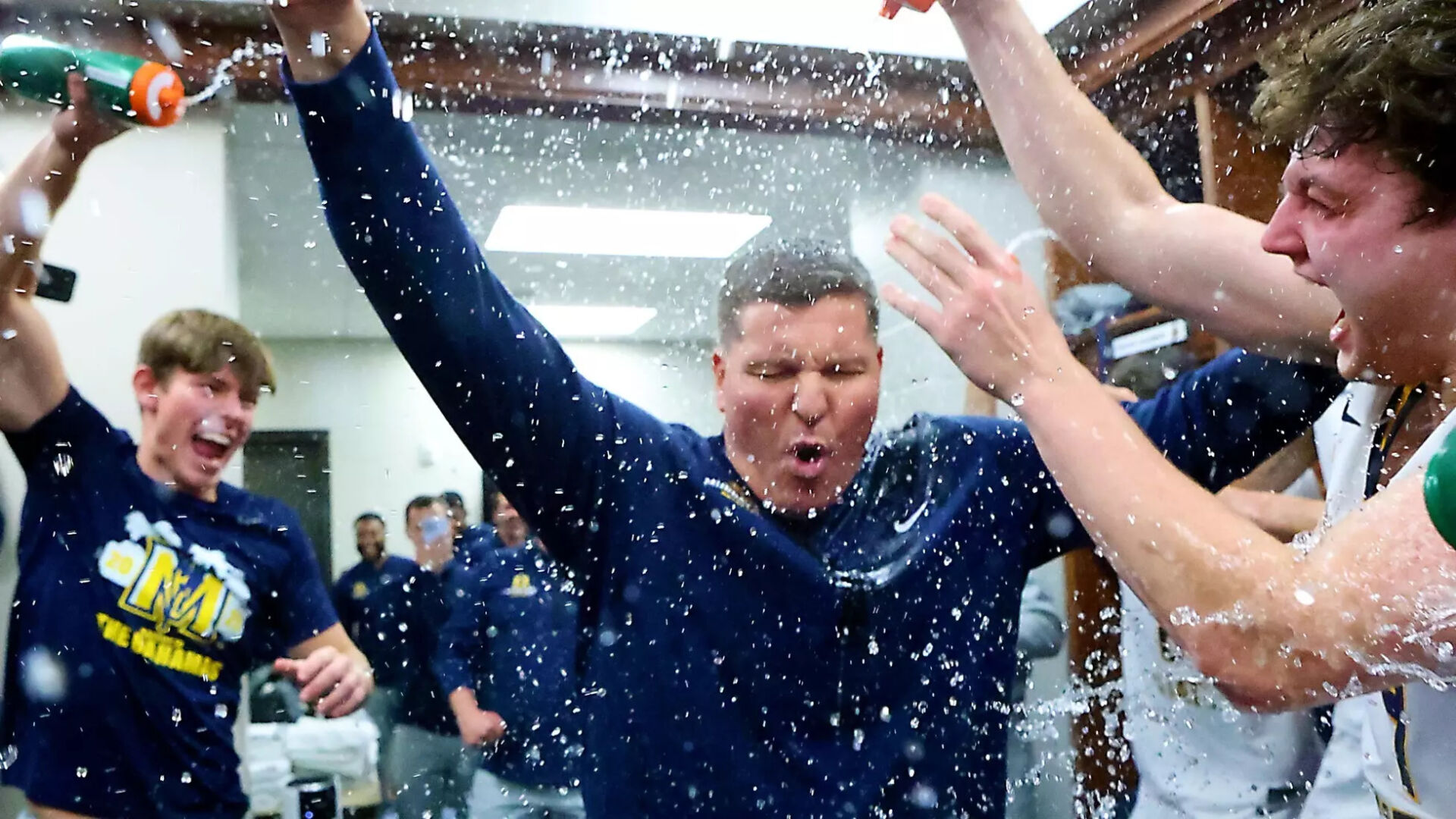 Miller wins debut game as Murray State head coach with 85-77 victory ...