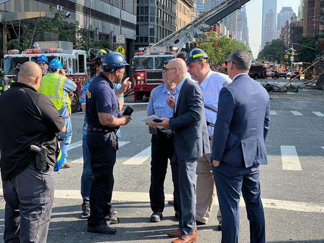 6 injured in New York City crane collapse, FDNY says | News | WPSD Local 6