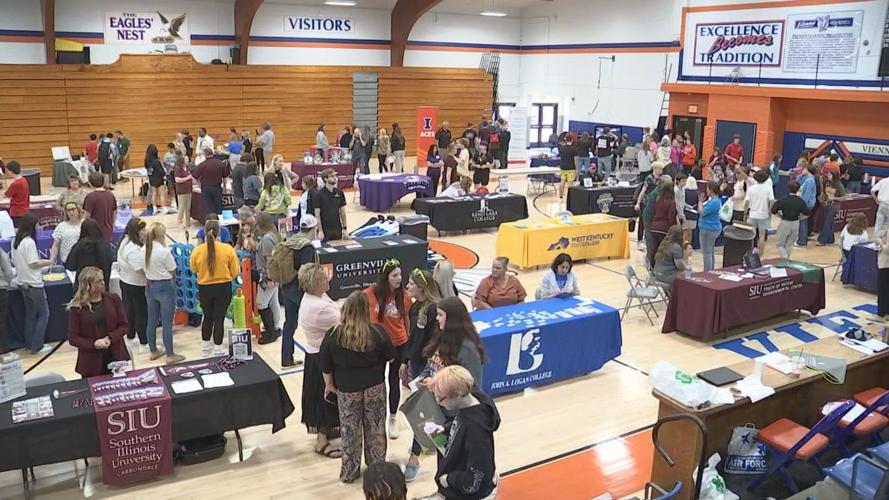 Vienna High School hosts post-graduation expo for students | News ...